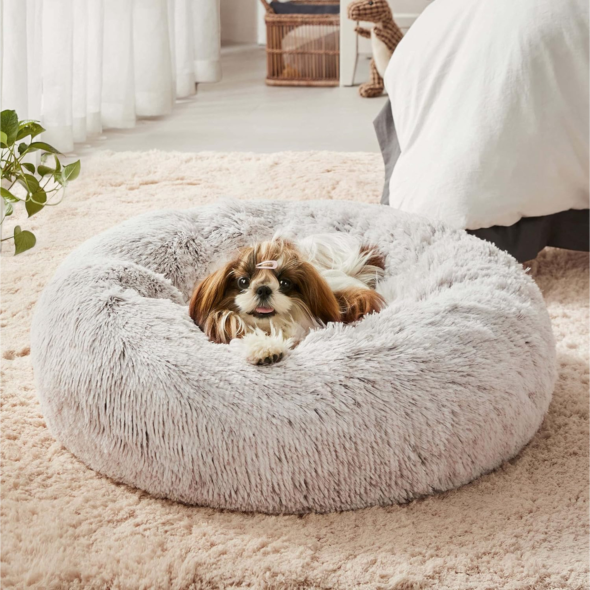 Tucker Murphy Pet™ Faux Fur Dog & Cat Bed, Original Calming Bed For Small Medium Large Pets ...